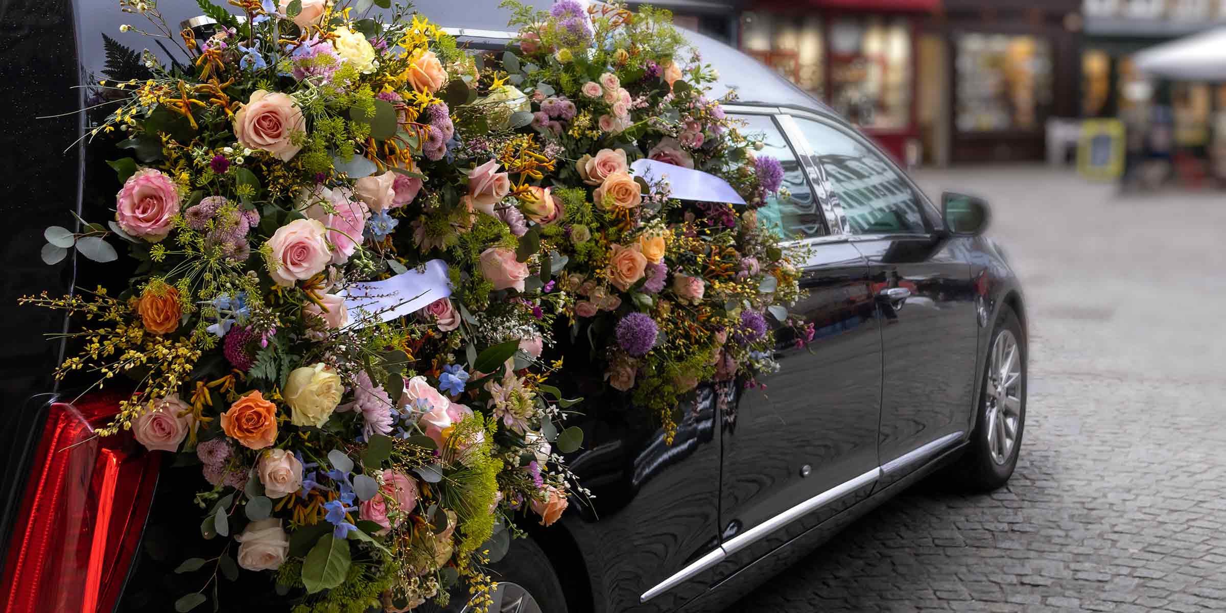 Funerals – Peak Flowers | Flower Delivery | Order Flowers Online