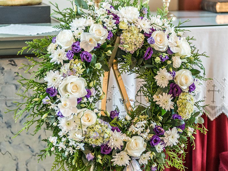 Funerals - Peak Flowers | Flower Delivery | Order Flowers Online